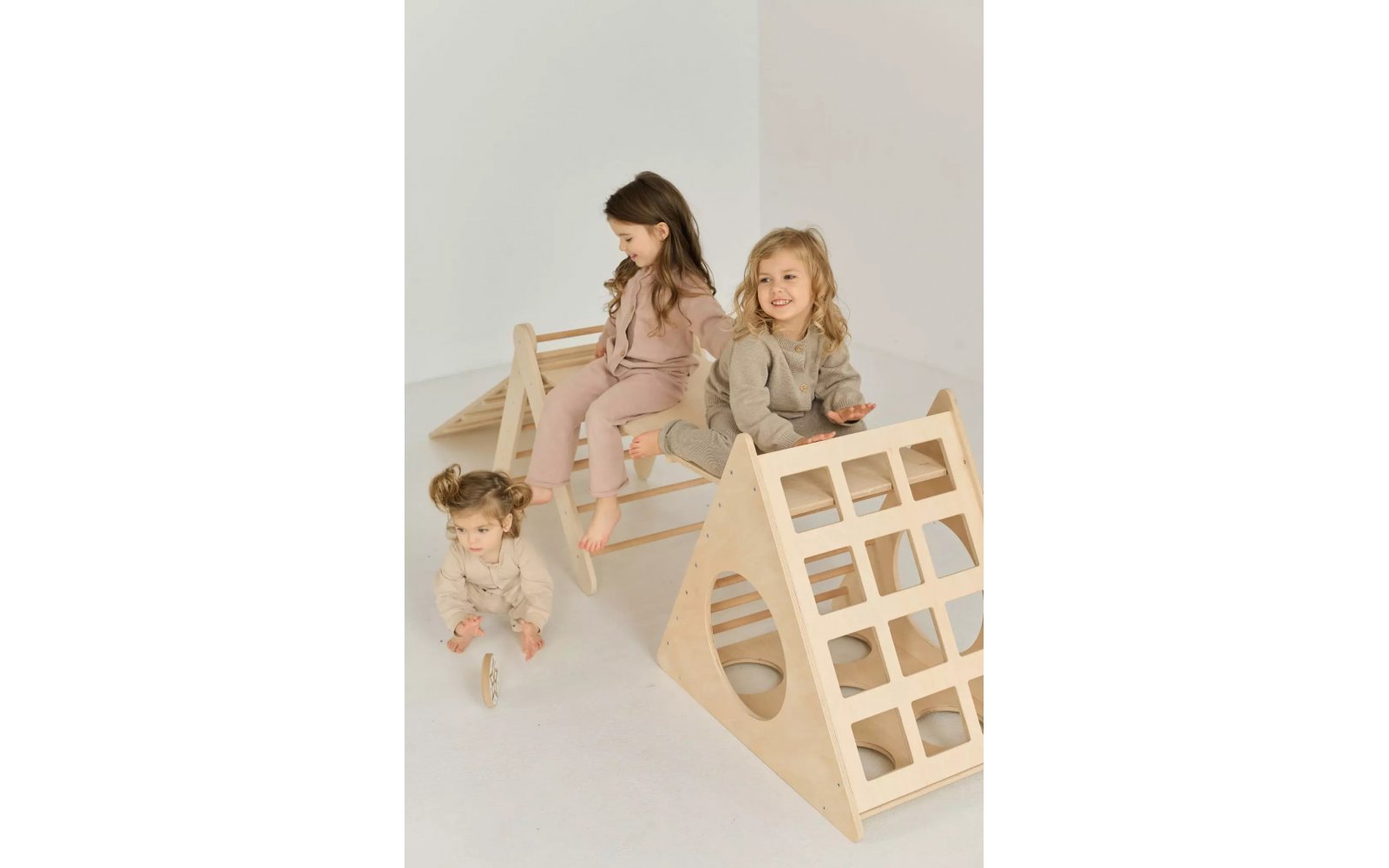 Montessori Pikler Dreieck - sicheres Kletterspielzeug aus Holz ...